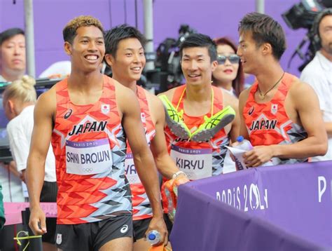 決勝進出のリレー侍、2大会ぶりメダルへ鍵はバトン 1走1位のサニブラウン「何か持って帰りたい」 桐生も3走3位の走りと好調 決勝は3レーンに パリ五輪ニュース デイリースポーツ Online