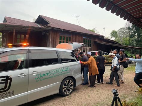 Video Jenazah Jaafar Onn Dikebumikan Selepas Maghrib Kosmo Digital