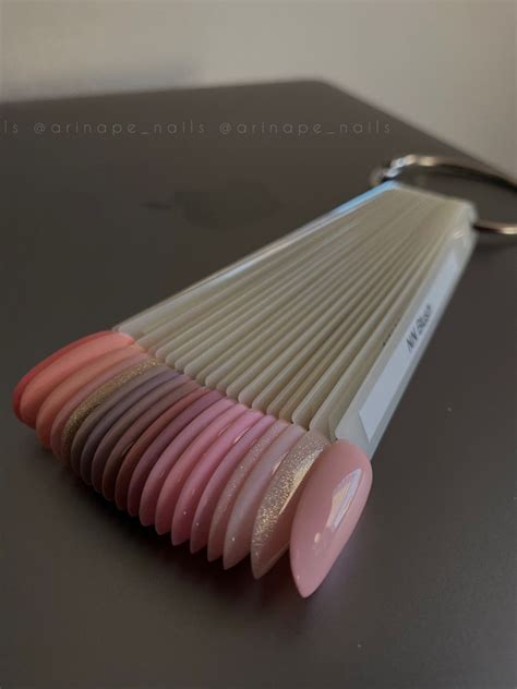 Визуал мастера маникюра