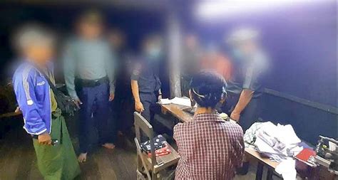 ရန်ကုန်တွင် စစ်ကိုင်းတိုင်းမှတ်ပုံတင် ကိုင်ဆောင်ထားသူများ ဧည့်စာရင်းတိုင်ရန် အခက်ကြုံနေ