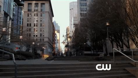 I Forgot How Different Barrys Lightning Used To Be Rflashtv