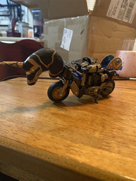 The Crossover I Have Wanted To Make For A While Now Introducing Vah Solus A Legacy Arcee