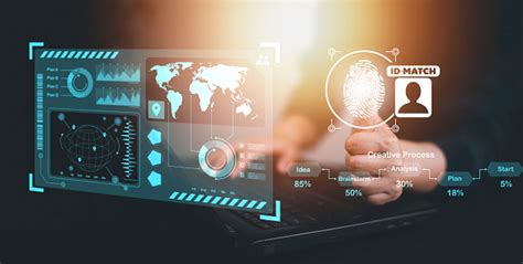손과 스마트 폰 보호 시스템 사이버 보안 로그인 사용자 식별 정보 보안 및 암호화 사용자의 개인 정보에 대한 안전한 액세스 안전한 인터넷 액세스 목재 공업에 대한 스톡 사진