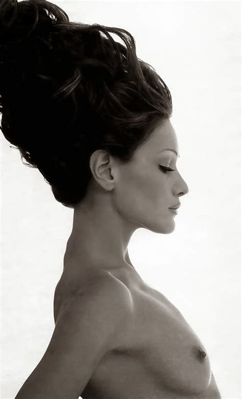 Carla Bruni Presents Gangnam Style Sextape