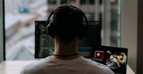 Web Analytics Implementation Flying Bisons