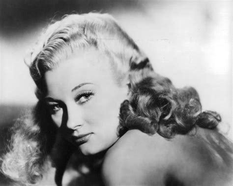 14 Amazing Vintage Portraits Of Christine Norden Britains First Post War Screen Sex Goddess