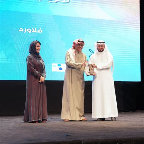 Sarah Alluhaidan On Linkedin ،🤩🌷 فلاورد تربط بين الجمال والفن في كلية الفنون بجامعة الملك سعود