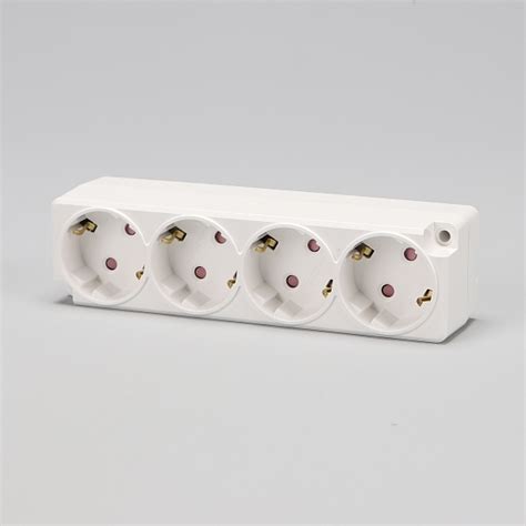 위너스 노출형 전기 콘센트 4구 단선용