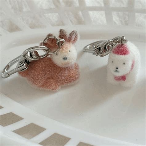 [개당3900원 묶음할인]💖 크리스마스 시즌 후로킹 겨울 산타 눈사람 사슴 루돌프 북극곰 에어팟 폰꾸 백꾸 키링 4타입 에이블리