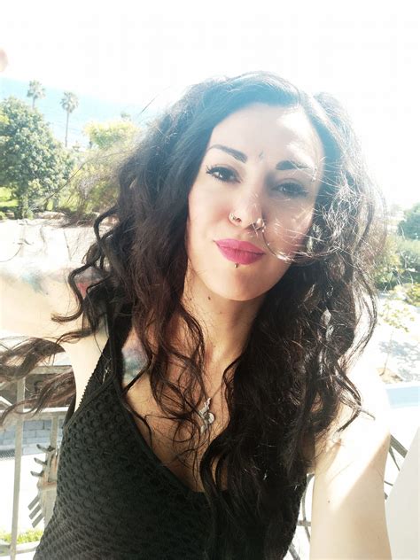 This Is Maxi Nil Von Jaded Star Dark Dark Divas