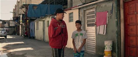 Mc Bruninho E Vitinho Ferrari Sou Favela Gr6 Filmes Dj Dg E Batidão