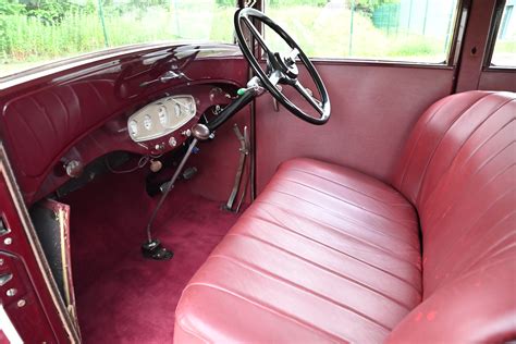 Lot 53 1928 Hudson Essex Saloon