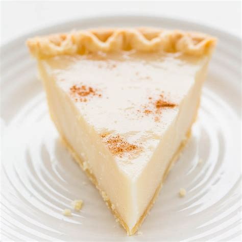 Easiest Old Fashioned Sugar Cream Pie Recipe Averie Cooks