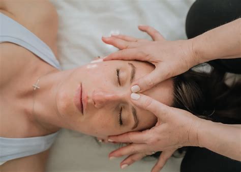 London Postpartum Massage Susan The Doula