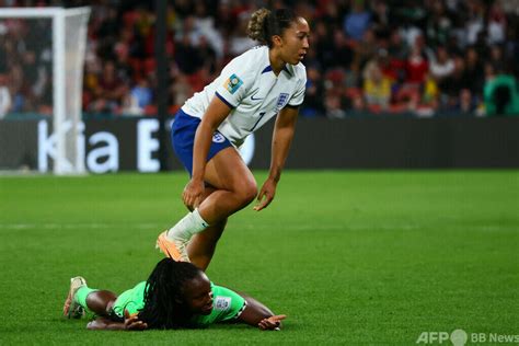 相手選手踏みつけたジェームズ、2試合の出場停止処分 女子w杯 写真3枚 国際ニュース：afpbb News