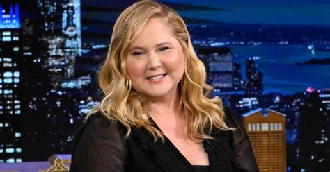 Amy Schumer Gledatelji Su Kritizirali Zbog Izgleda Dok Nije Otkrila Da
