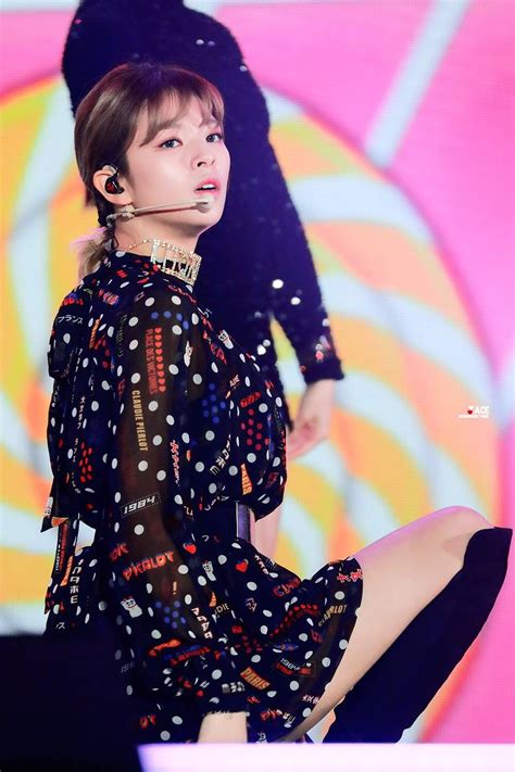 머리묶은 정연이  인스티즈 Instiz 이슈 카테고리