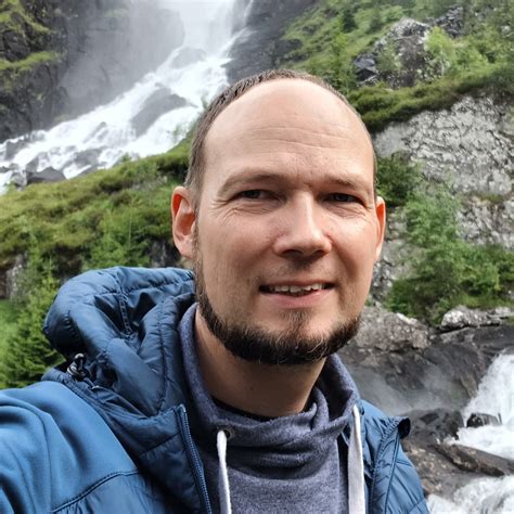 Roland Neubert Techniker Bm Technik Race Engineering Xing