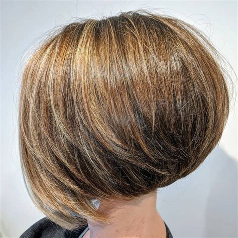 29 Hottest Short Graduated Bob Haircuts For Women