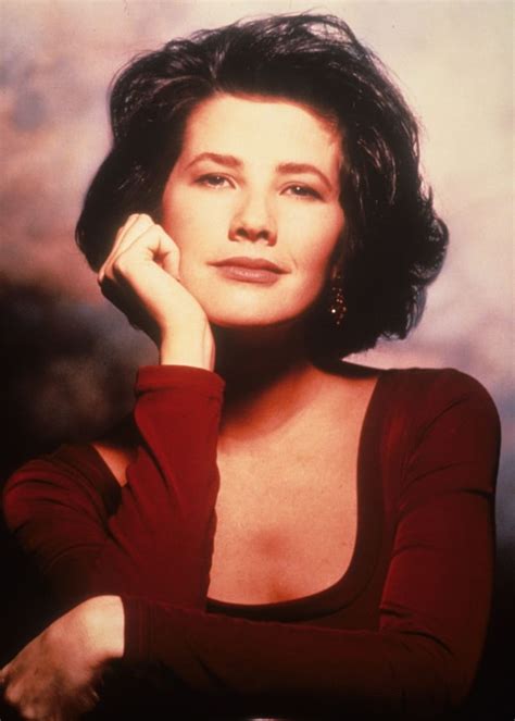 Daphne Zuniga Picture