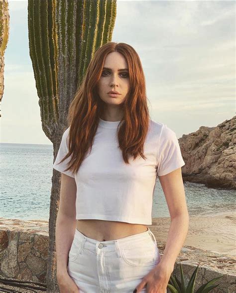 Karen Gillian 😍😍 Scrolller