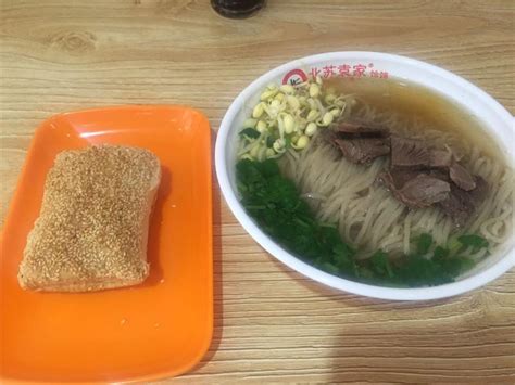 石家庄二中旁竟然隐藏着非遗美食北苏袁家饸饹