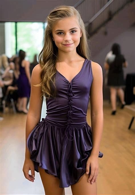 Pin By Franciscoescobar On Modelos In 2025 Girlie Outfits Preteen