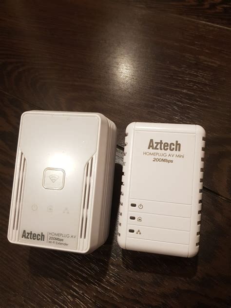 Aztech Homeplug Wifi Extender Computers And Tech Parts And Accessories Networking On Carousell