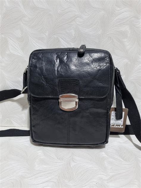Мужская кожаная сумка Clarks — цена 1350 грн в каталоге Сумки Купить аксессуары по доступной