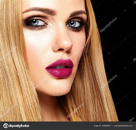 Sensual glamour portrait of beautiful woman model with fresh daily ...