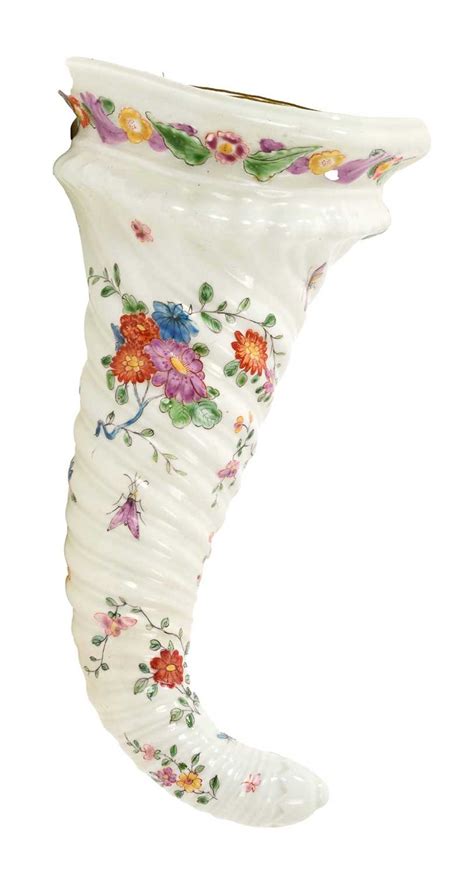 Lot 375 Worcester Cornucopia Shaped Wall Pocket