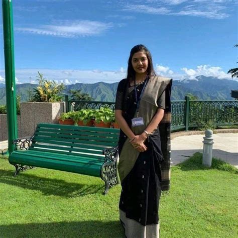 Ias Srushti Jayant Deshmukh Engaged To Dr Nagarjun B Gowda Ias Artofit