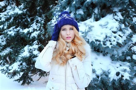Beautiful Girl Snow Images Free Download On Freepik