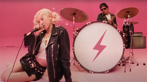 Rosés ‘apt With Bruno Mars Hits Billboard Hot 100 Sets K Pop Record