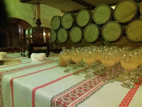 Медоварня «Чорна бджола Vyhoda Photos Description Address On The Map