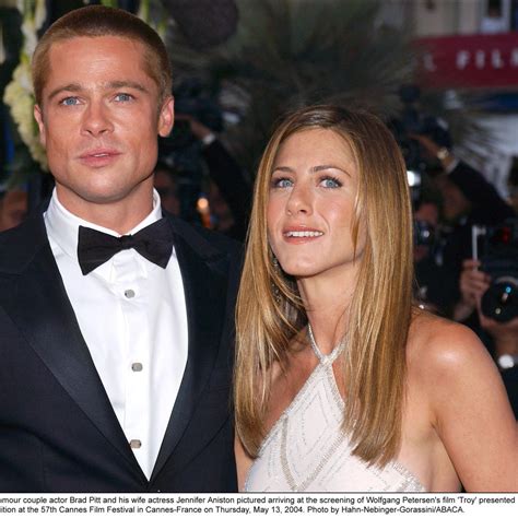 Unge Jennifer Aniston Og Brad Pitt Jennifer Aniston Single