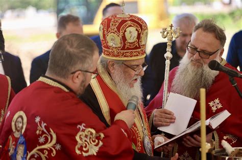 Hristijan Со длабока чест и благодарност кон сите што го поддржаа овој свет чин денеска го
