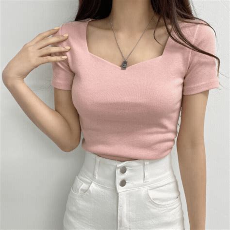 비침 없는 하트 스퀘어넥 쫀득 스판 크롭반팔티 에이블리