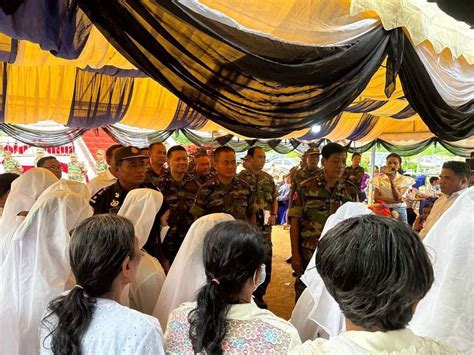 មេបញ្ជាការកងទ័ពជើងគោក ឧបត្ថម្ភថវិកាជូនសពយោធិន ២ រូប