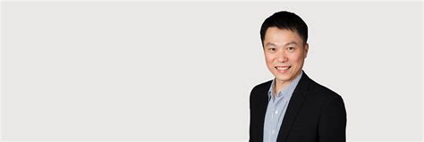 Dr Lim Ching Wei Top Vision Eye Specialist Centre