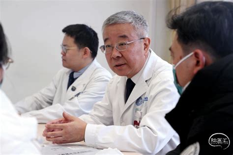 北京天坛医院神经外科江涛院士团队领衔成立国内首个脑胶质瘤前沿创新治疗门诊（cure）——以精准医学突破脑胶质瘤治疗困境 脑医汇
