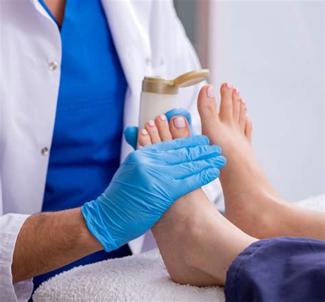 Nail Fungus Treatment In Vile Parle Mumbai