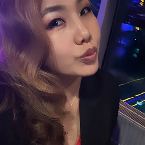 Cu Mongolia 🌸Эмэгтэйчүүдийн эрхийг хамгаалах өдрийн мэнд Facebook