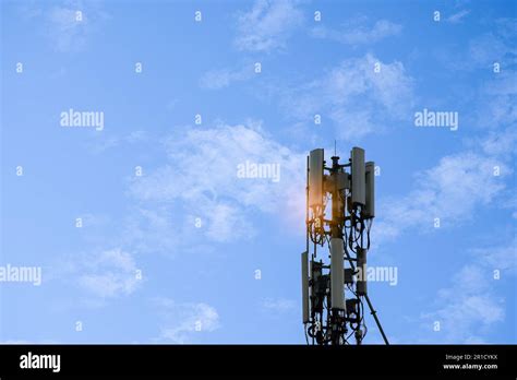 Antenna Transmitting For Mobile Phones And Smartphones With 4G And 5G Internet Systems High