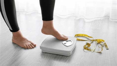 How To Do Proper Calf Raises 5 Mistakes To Avoid Hideout Fitness