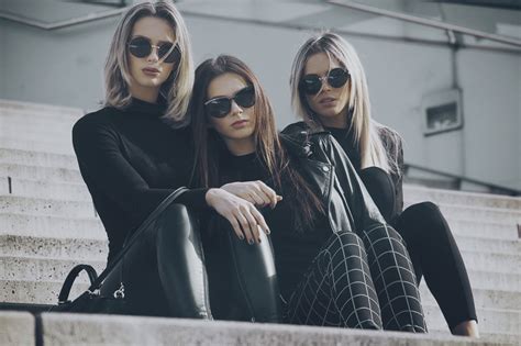 KOBIKIYAMA The Retegan Babes Denise Daniela Diana