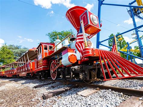 Wonderland Special | Train Ride at Dutch Wonderland