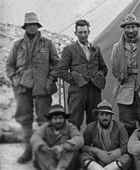 A Brief History Of Mount Everest Thecollector