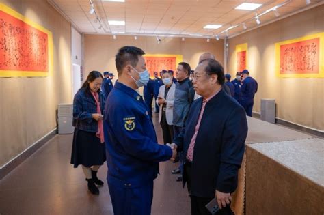 著名书法家周鹏飞手书二十大金句毛体书法作品展在青岛开幕 山东站 中华网
