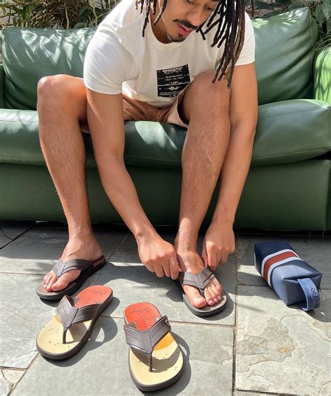 Luís Navarros Feet